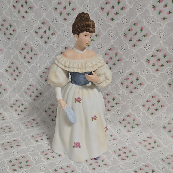 Homco | Accents | Vintage Porcelain Bisque Victorian Lady With Feather ...